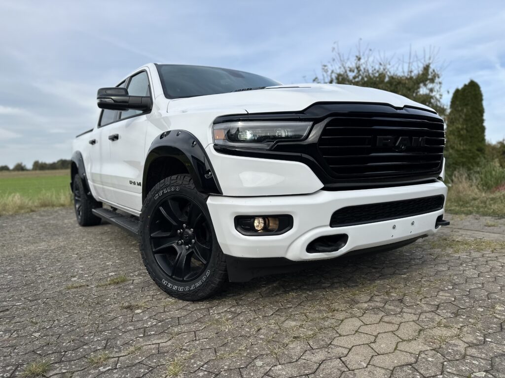 Dodge RAM 5.7 4×4 Hemi E-Torque LPG AHK 2021 - us-muscle-cars.de ...
